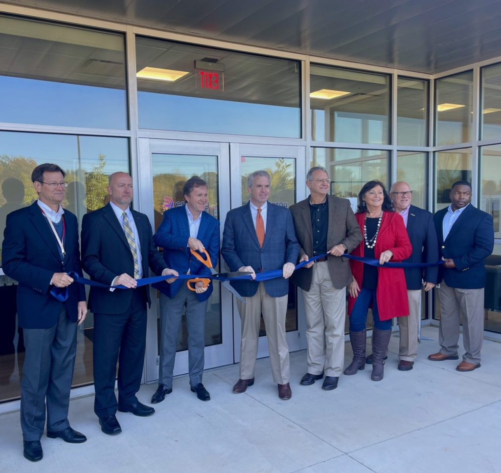 Entergy Mississippi opens new $16.6 million facility service center ...