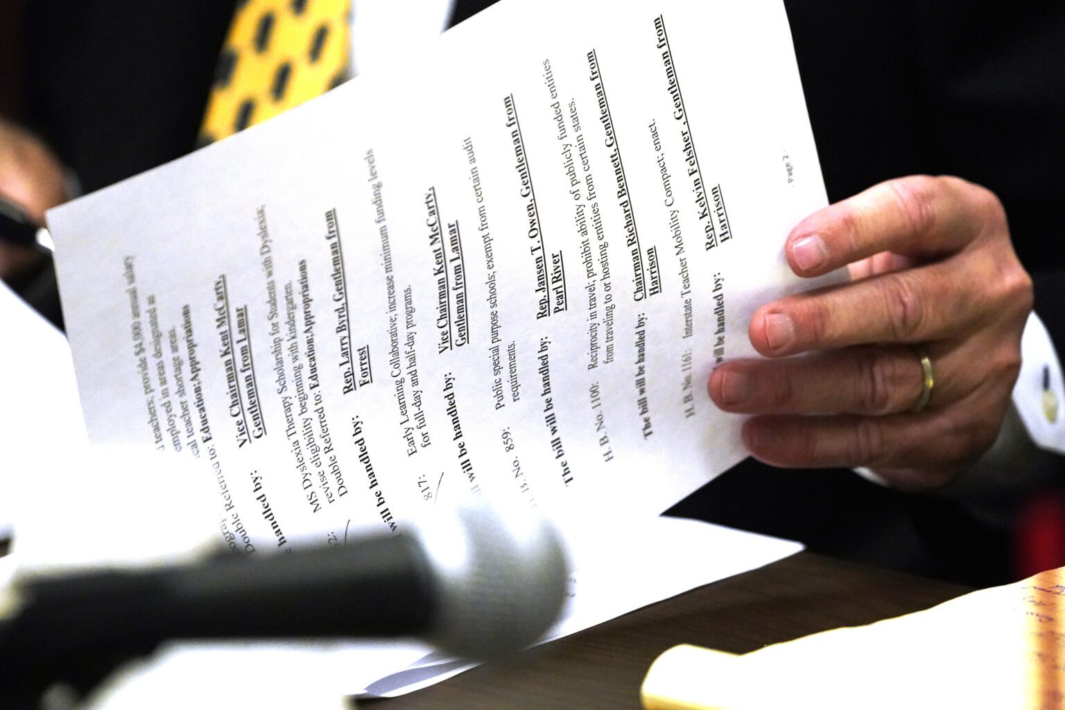 Legislative redistricting plans adopted in House, Senate setting up 15 ...