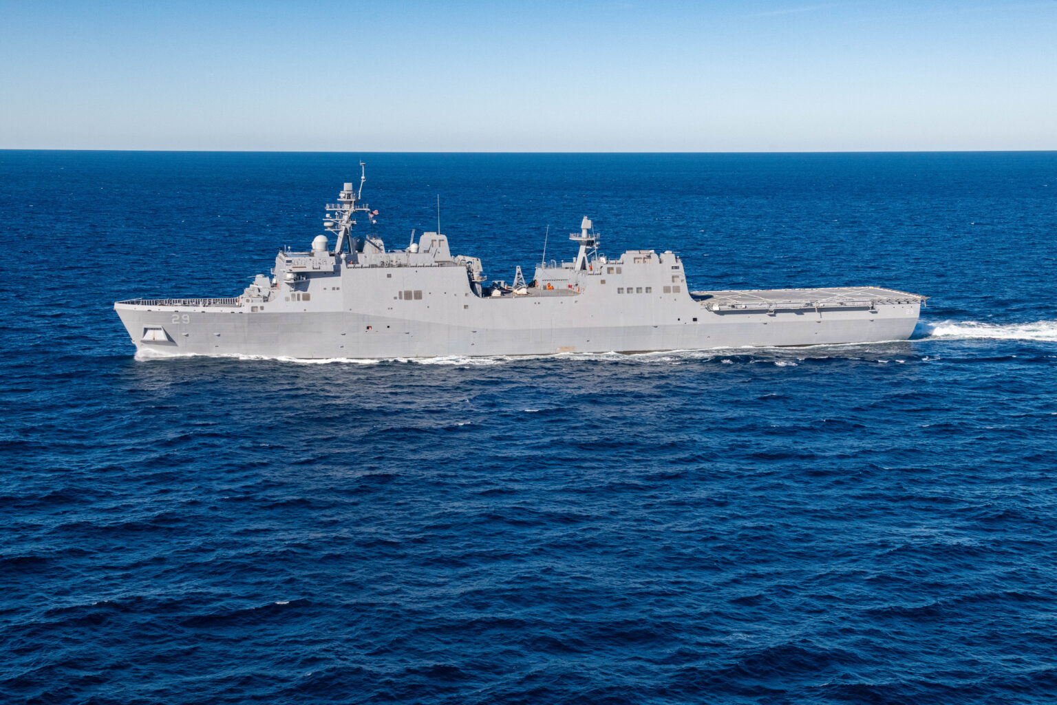 Mississippi's Ingalls Shipbuilding secures Navy's $11.5 billion buy ...