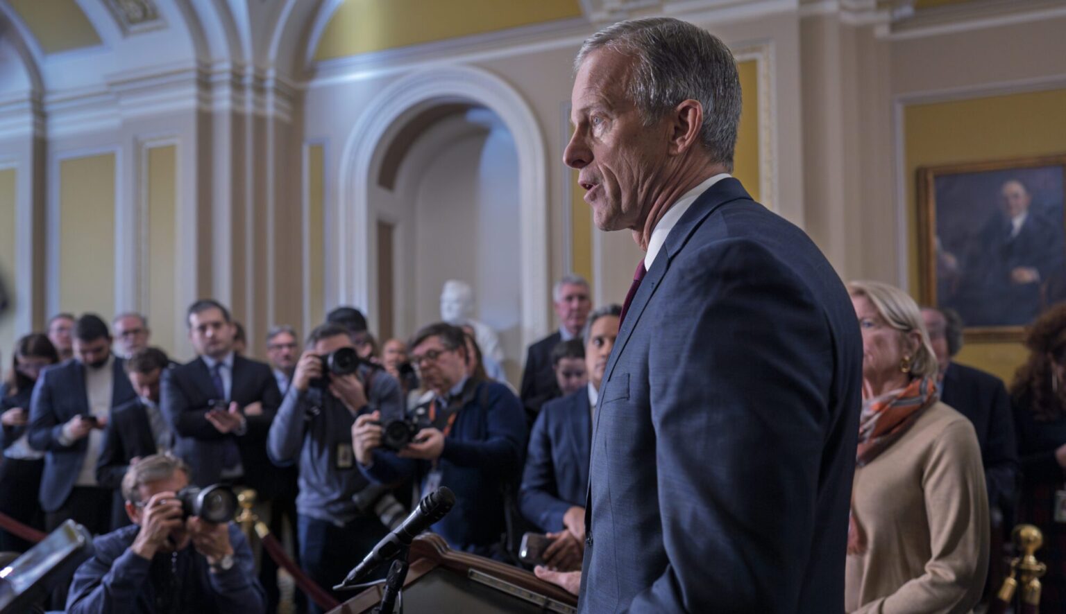 Senate approves bill to end the shutdown, sending it to the House - Magnolia Tribune