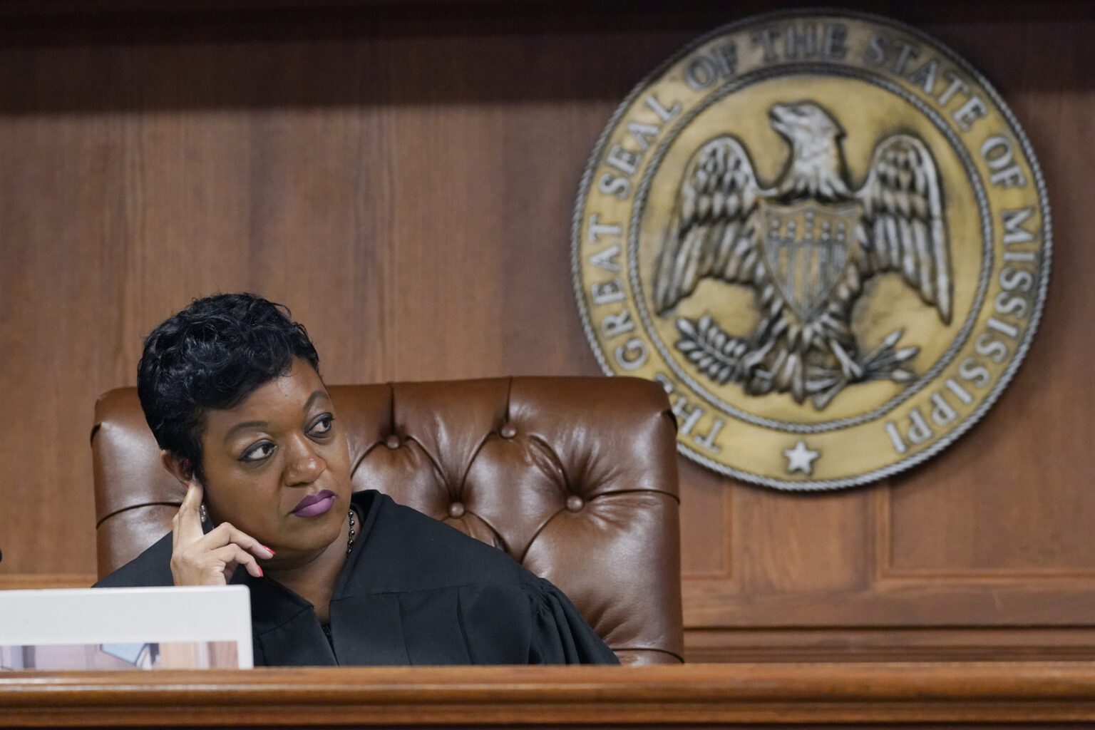 Mississippi city drops lawsuit over newspaper editorial that judge ...